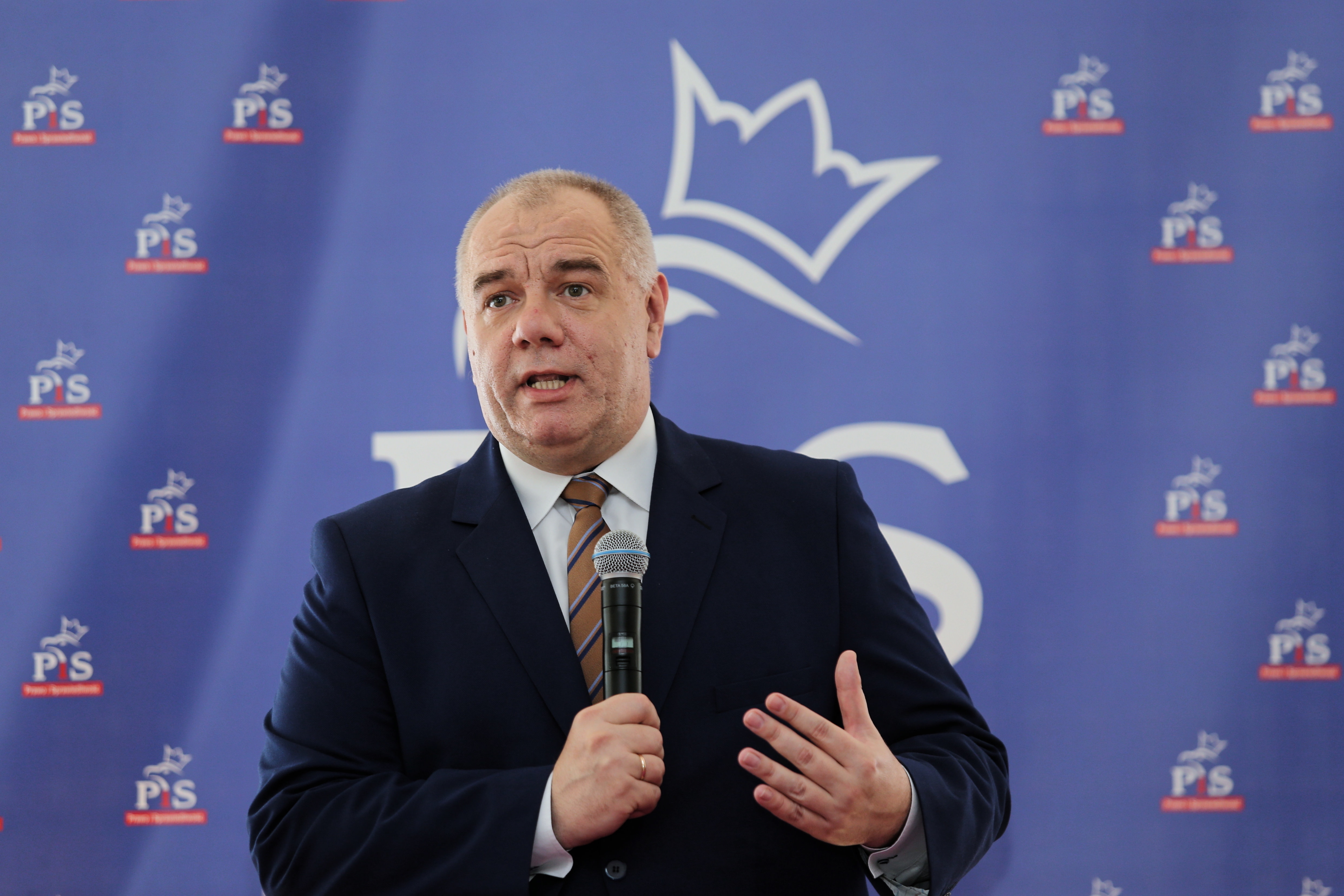 500+ jednak nie dla emerytów? Sasin wycofuje się ze słów Szydło - WP ...