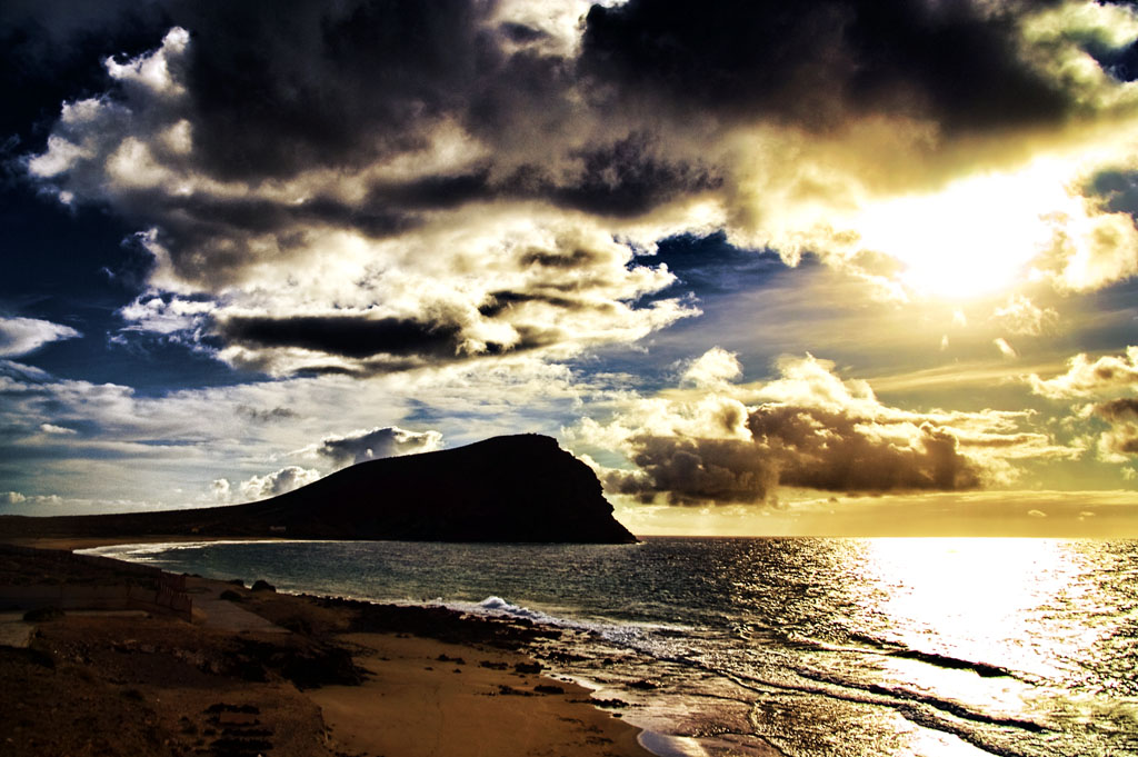 Kanary przez cały rok? Poleć na Wyspy Kanaryjskie wiosną, latem lub ...