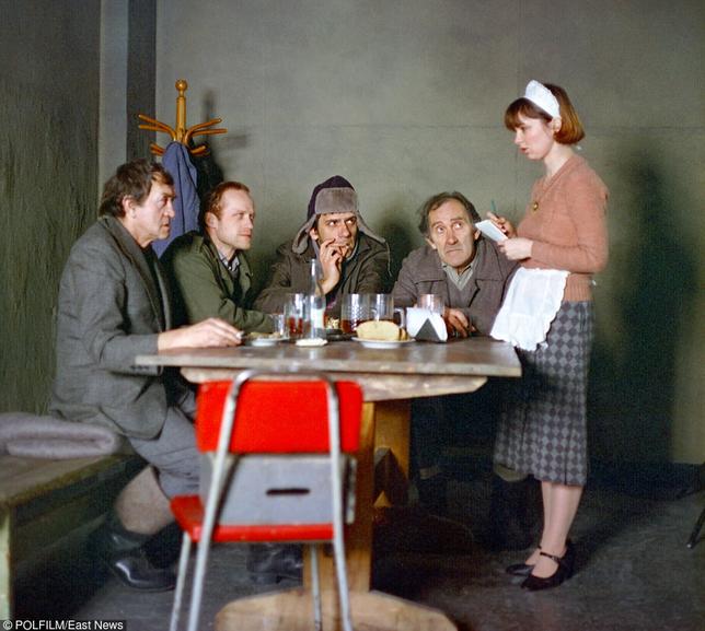 Ostatnia nagroda - Alkohol zniszczył wschodzącą gwiazdę kina. Bareja ...