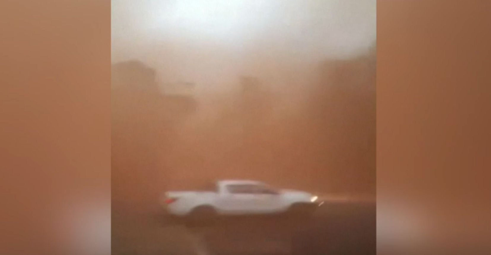 Nagle w środku dnia zapadła noc. Koszmar w Australii