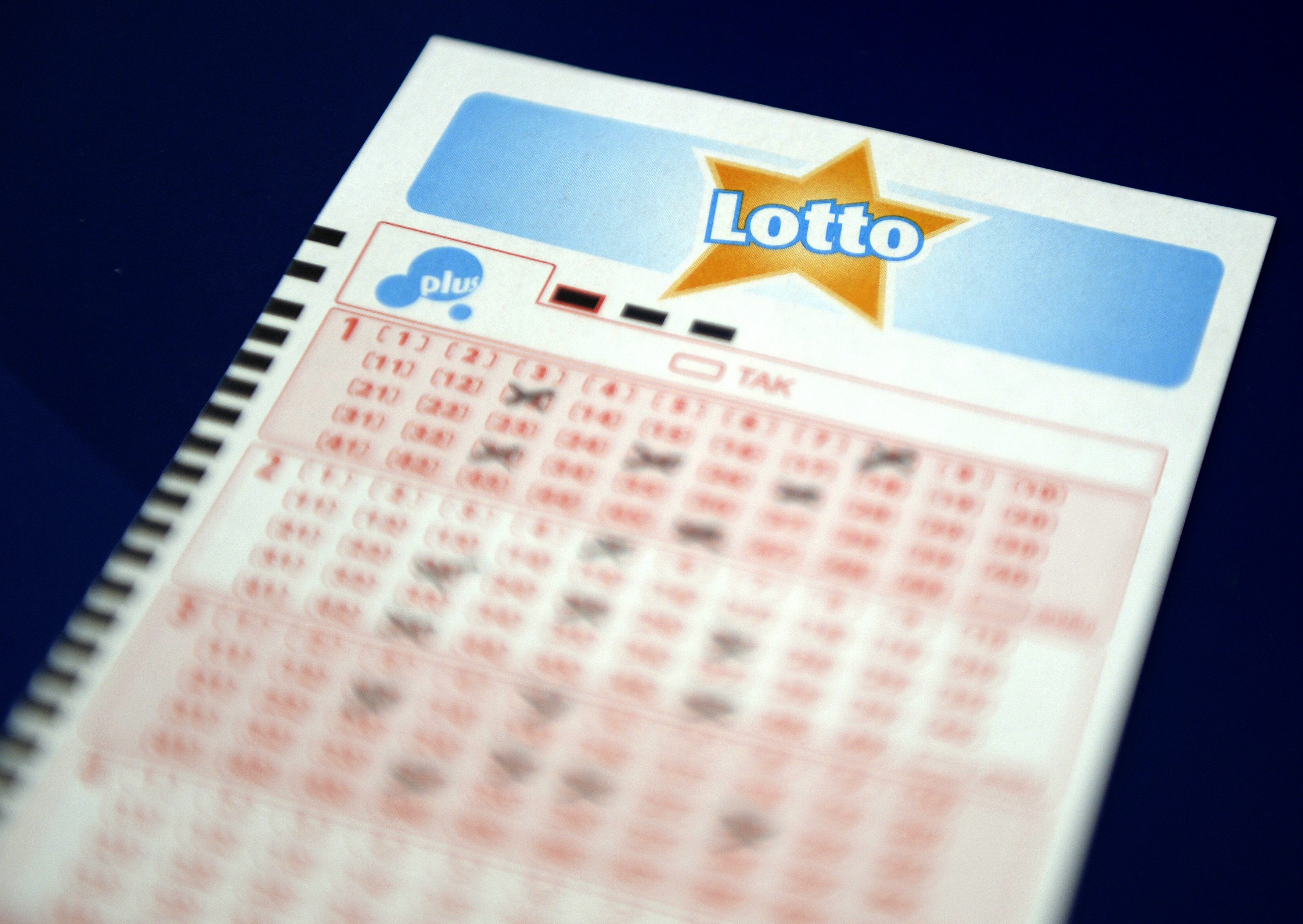Wyniki Lotto 12.12.2018 – losowania Multi Multi, Ekstra Pensja, Kaskada ...