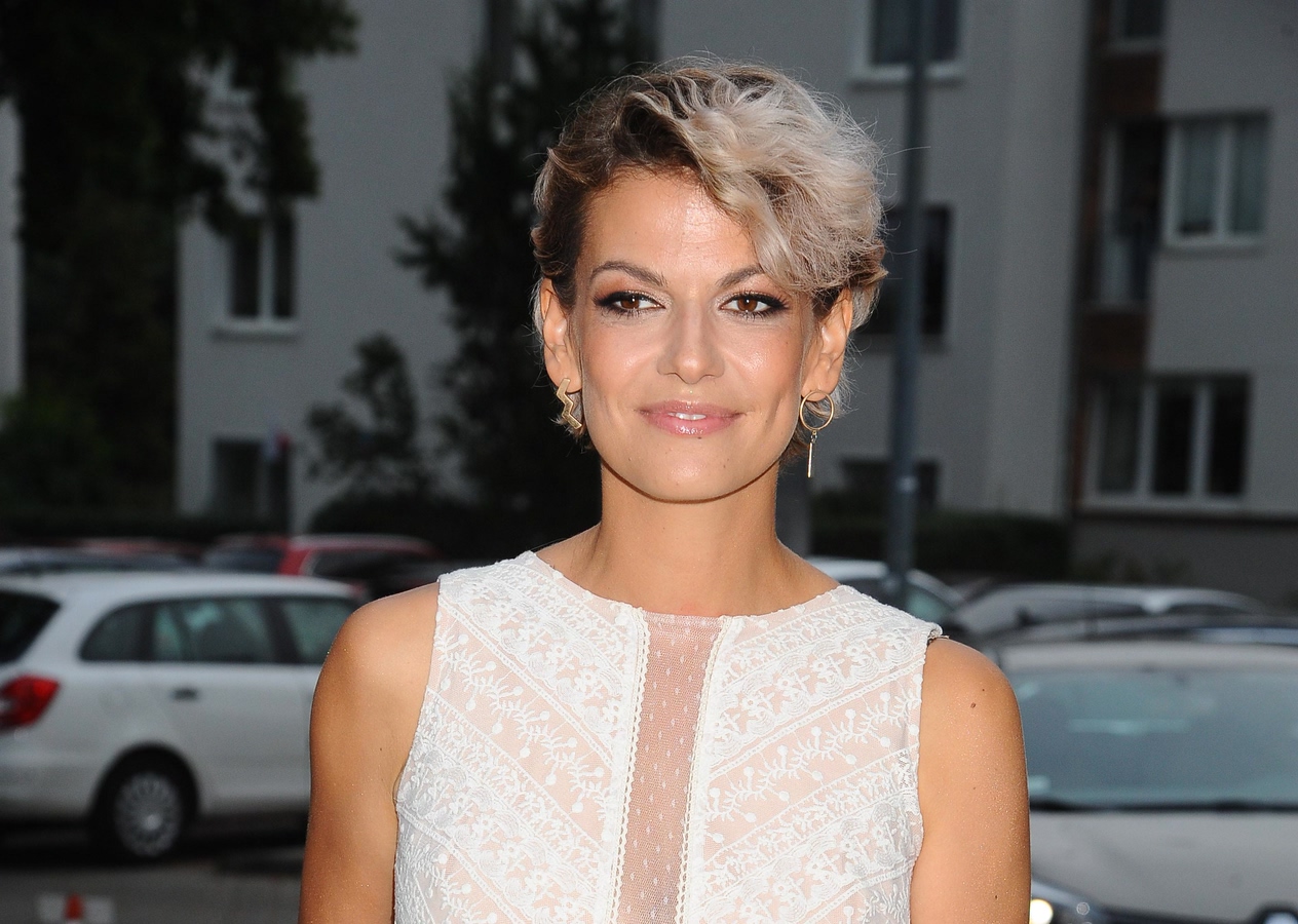 Alżbeta Lenska pozuje z córką. Są jak dwie krople wody - WP Gwiazdy