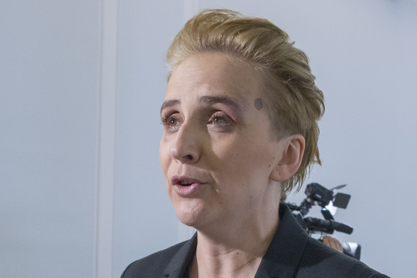 Joanna Scheuring-Wielgus odpowiada "Faktowi". Chodzi o jej psy - WP Kobieta